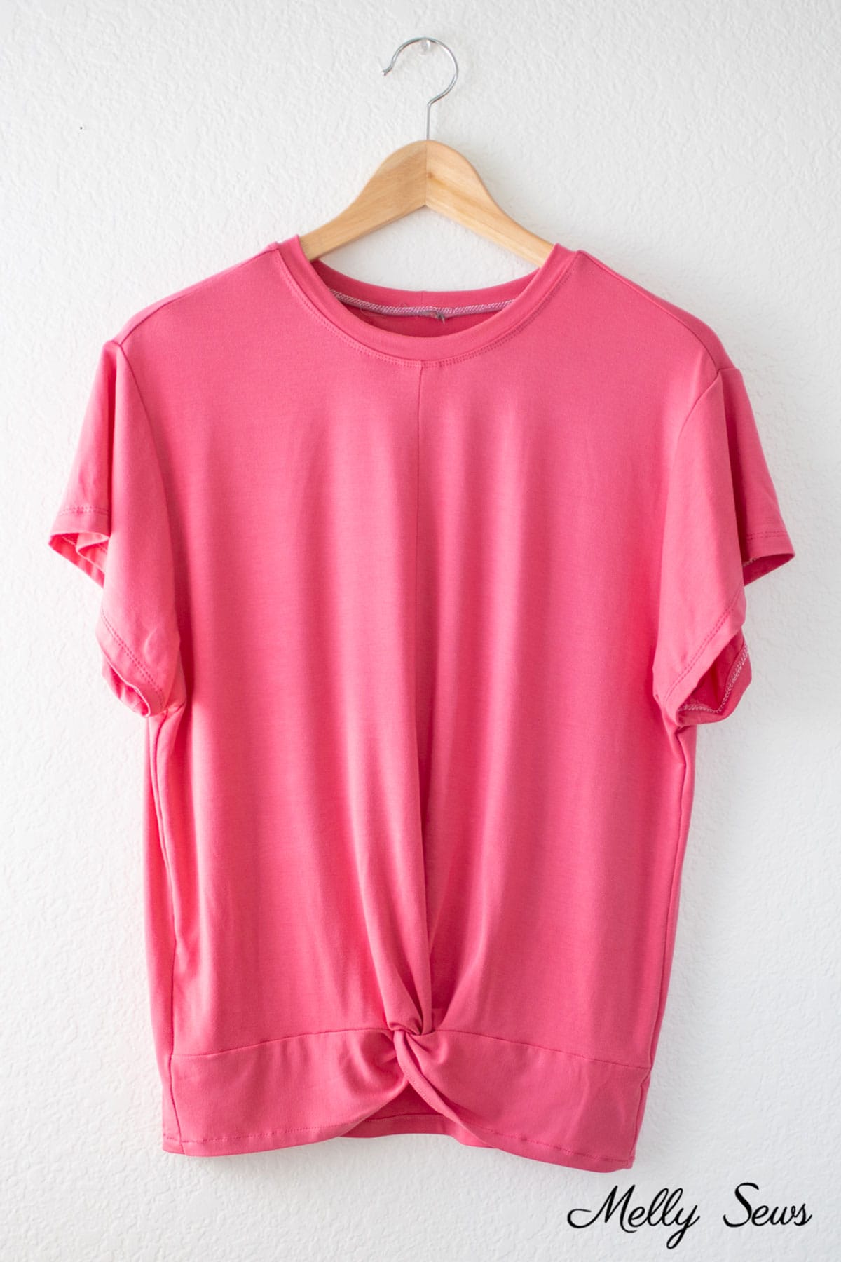 How to Sew a Twist Hem T-shirt - DIY Twisted Front Shirt - Melly Sews