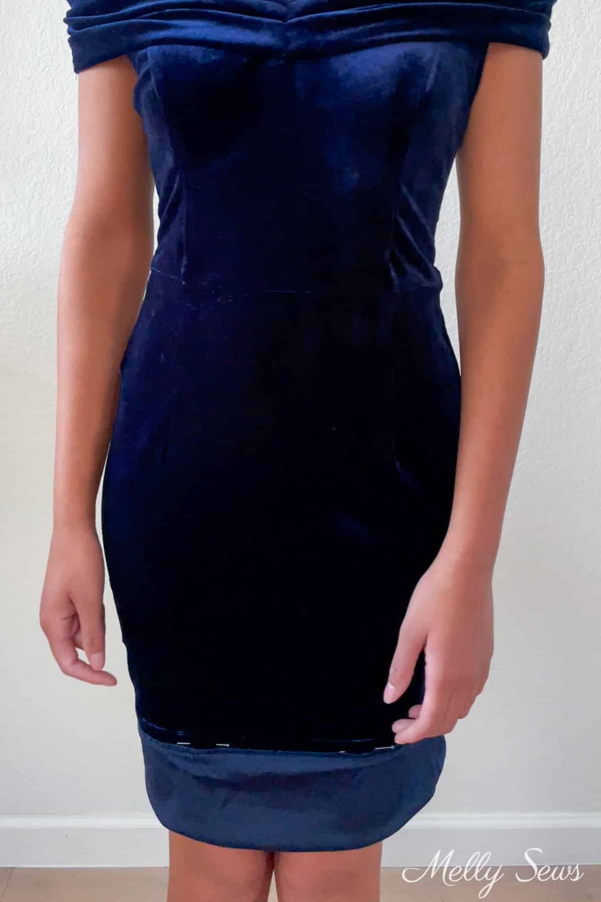 How To Make a Dress Smaller: Take in a Dress and Tailor It - Melly Sews