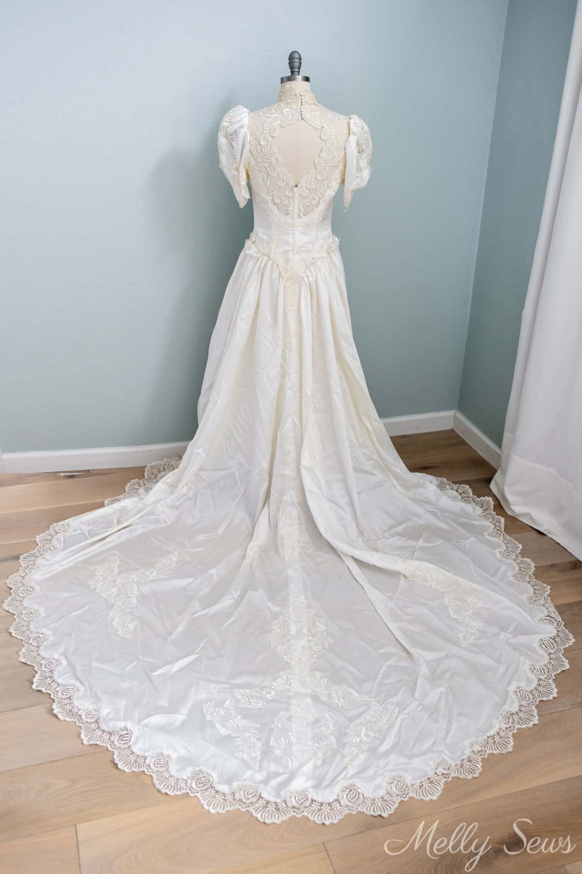 DIY Bridal Robe - Specially Made from Mom's Wedding Dress - Melly Sews